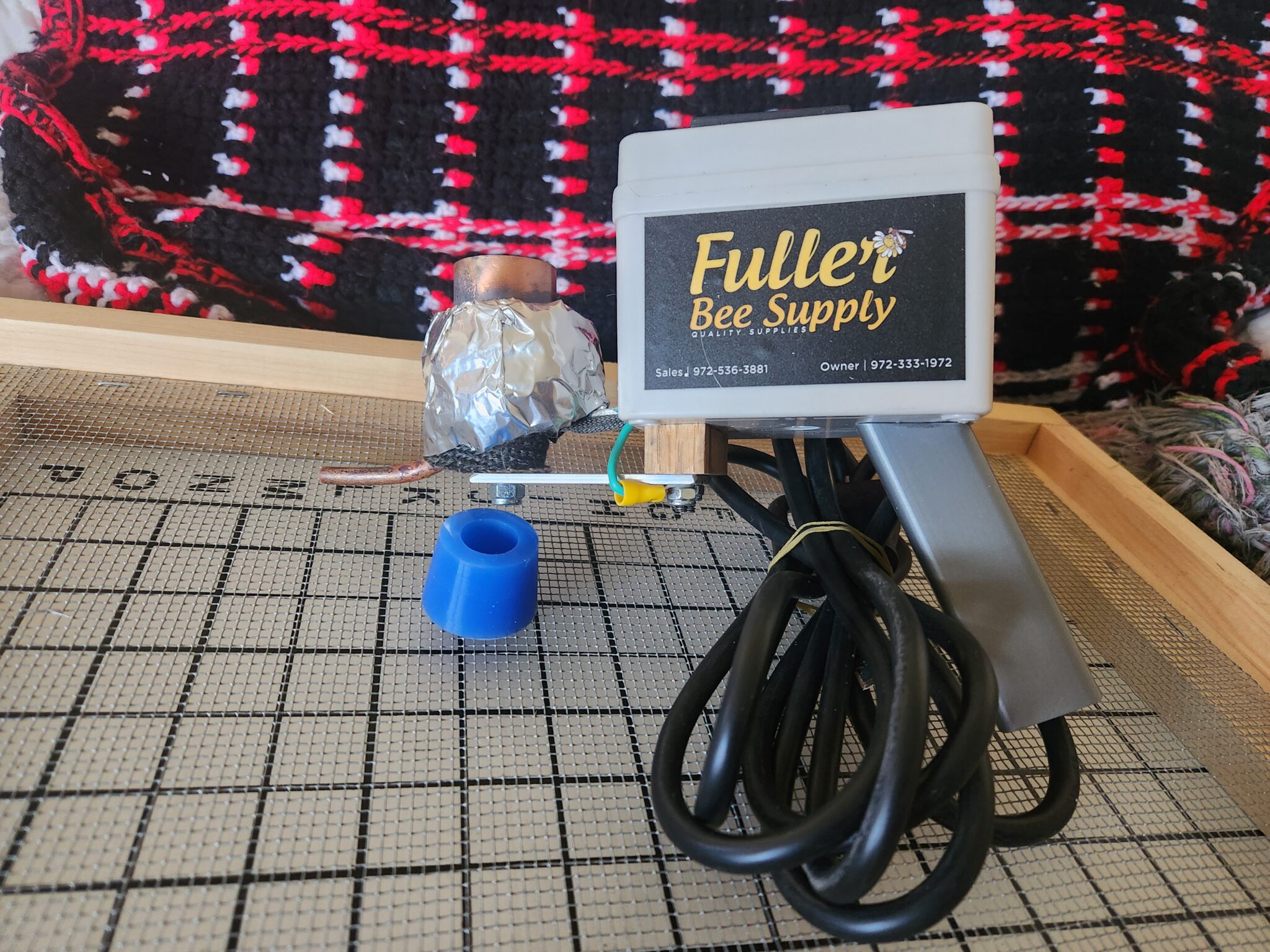 Tools And Equipment – Fuller Bee Supply